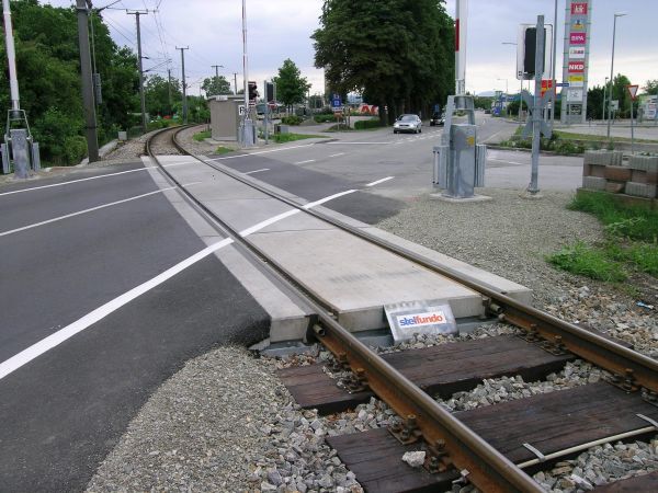 Anton Schuh GmbH - Betonfertigteile, Industriefußboden, Bodenplatten ...